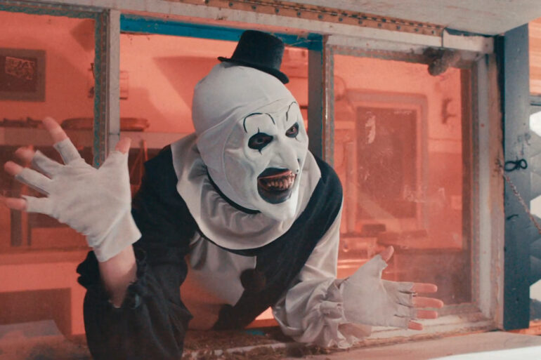 «Terrifier 2»: le clown Art est enfin de retour pour la suite en ...