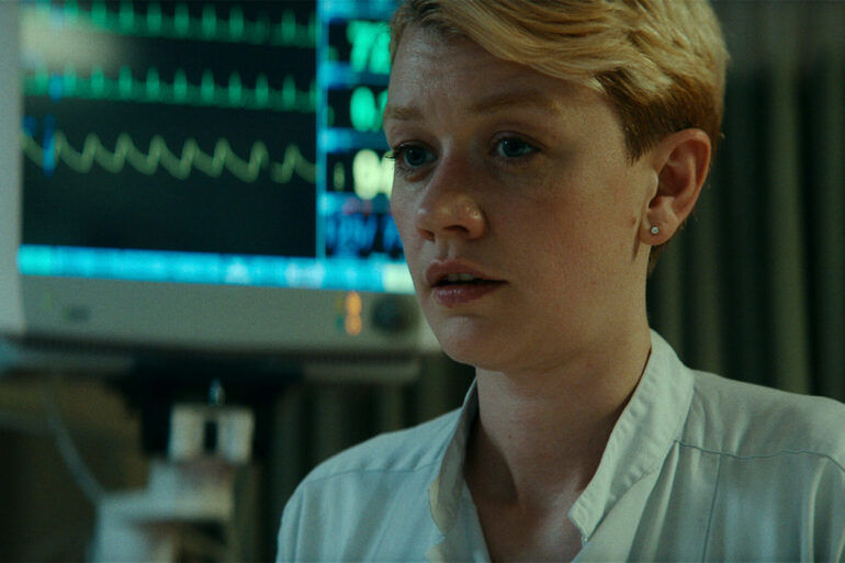 [Critique] The Nurse: soins inhospitaliers